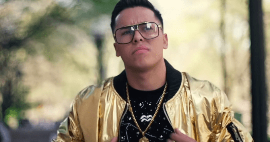 Las 15 Cosas Que No Sabías De Bayron Fire - Chileton Music